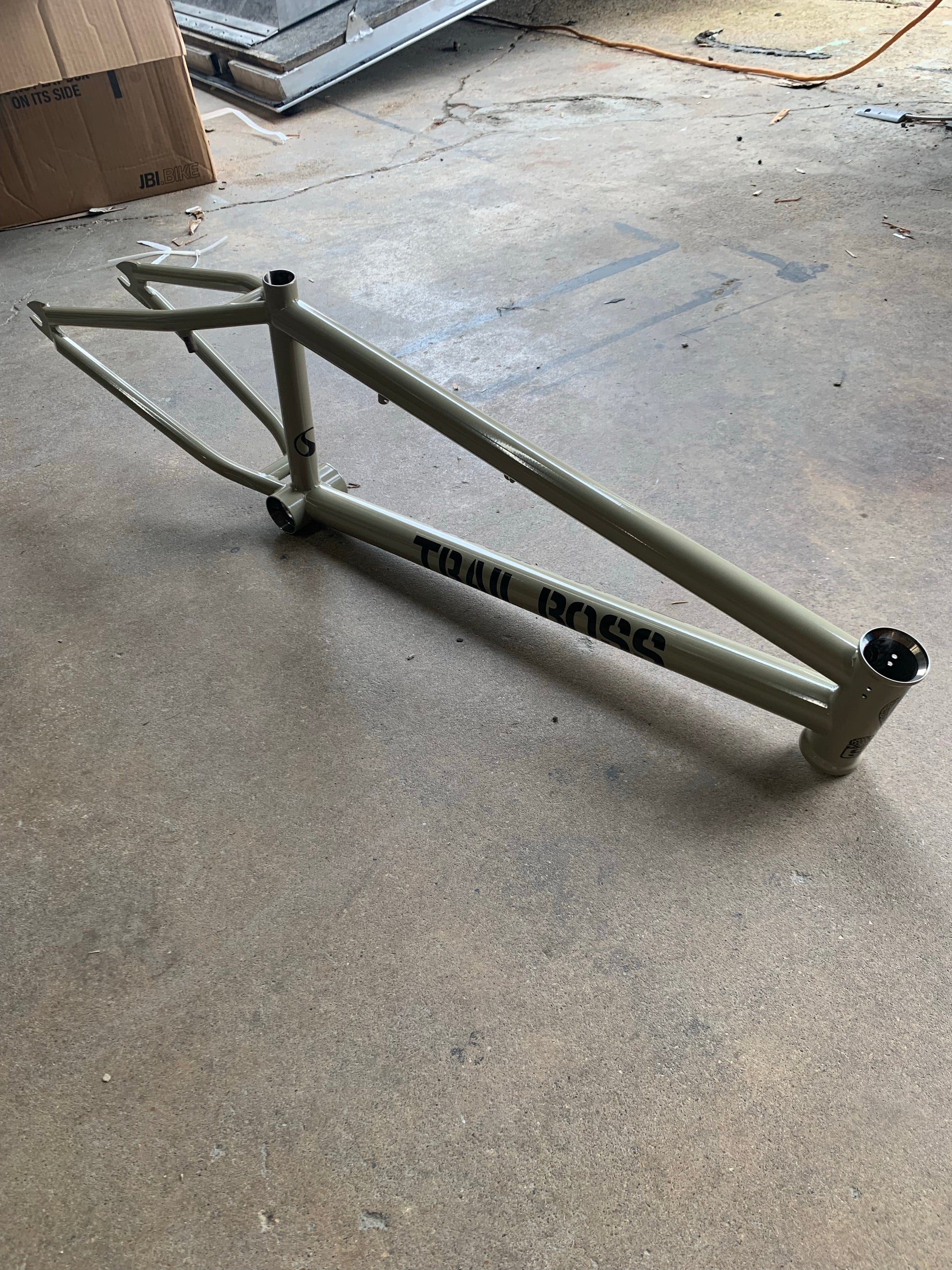 STANDARD BYKE 22" FRAME – Powers Bike Shop